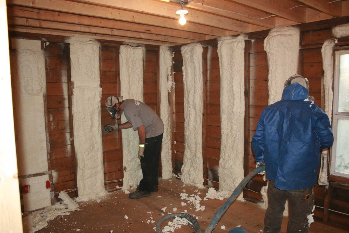 Top 3 Qualities to Look for in Spray Foam Contractors - Spray Foam ...